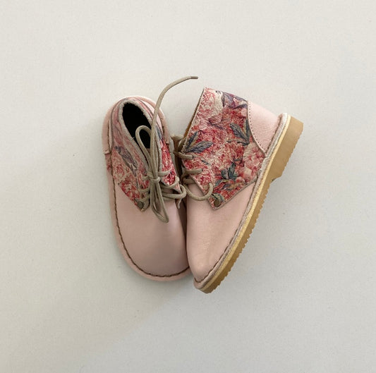 Products – Page 2 – AMI Vellies